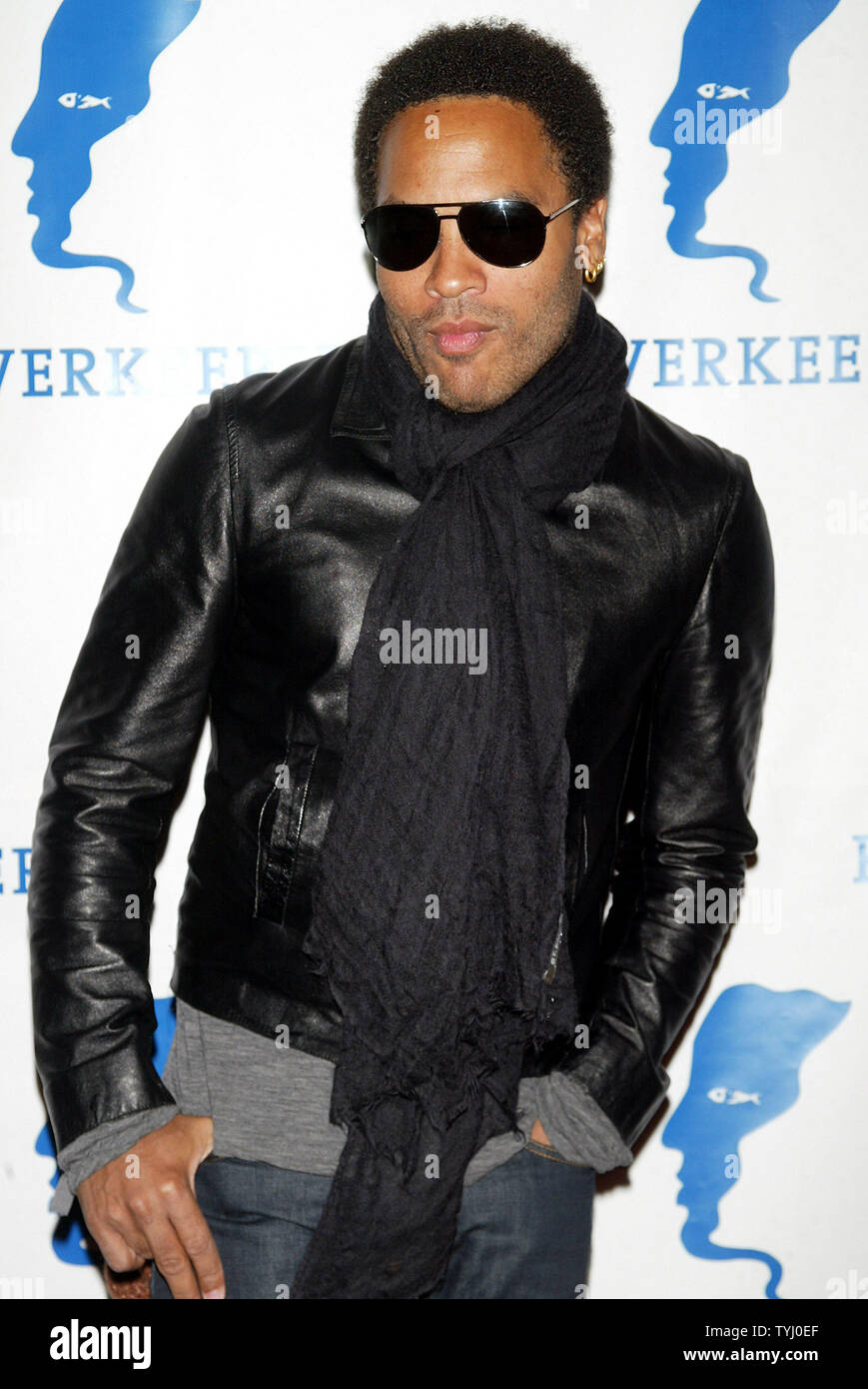 Lenny Kravitz arrives for the Riverkeeper Gala Benefit Dinner Honoring ...