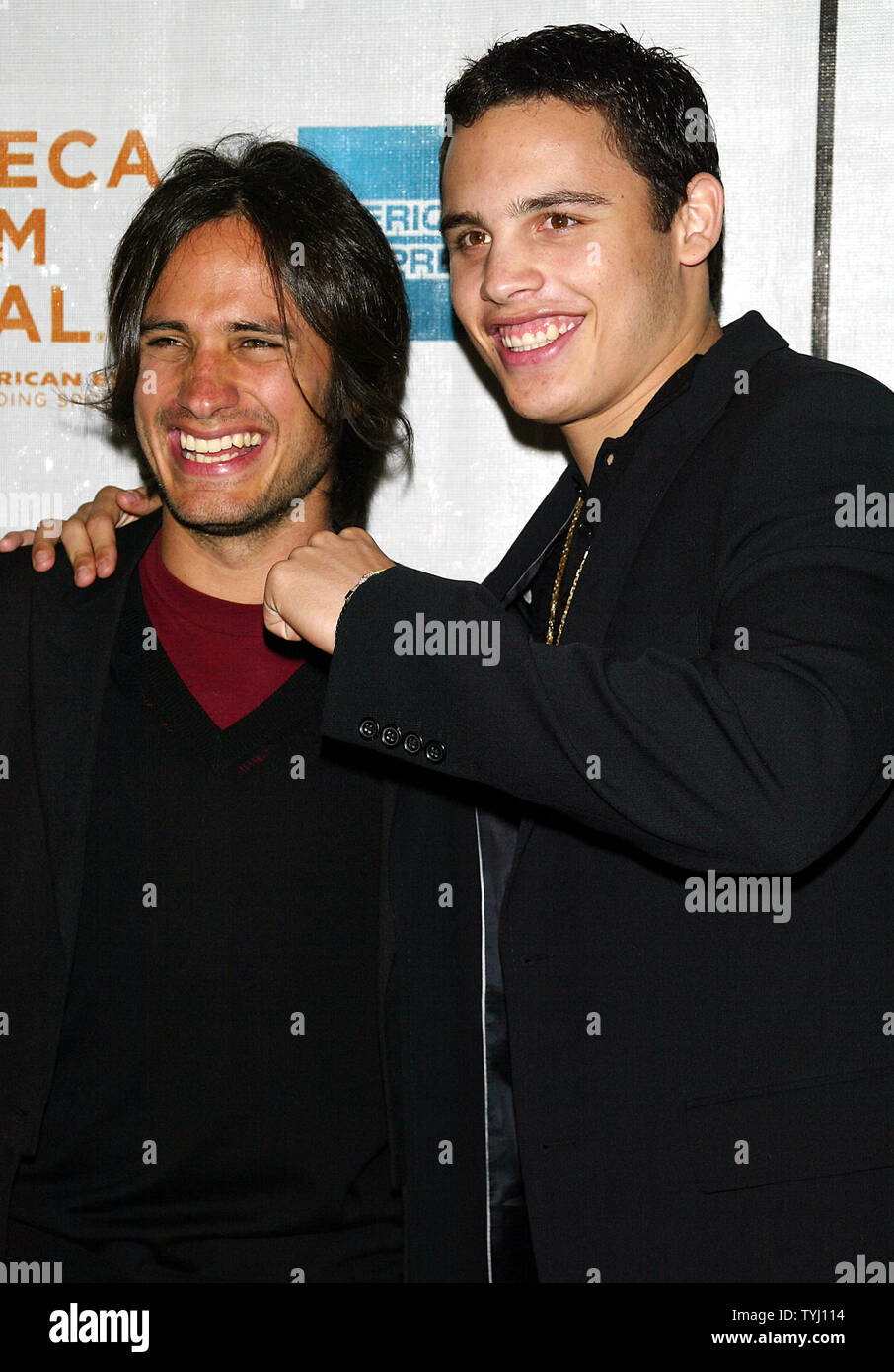 Gael Garcia Bernal (left) and Julio Cesar Chavez Jr. arrive for the ...