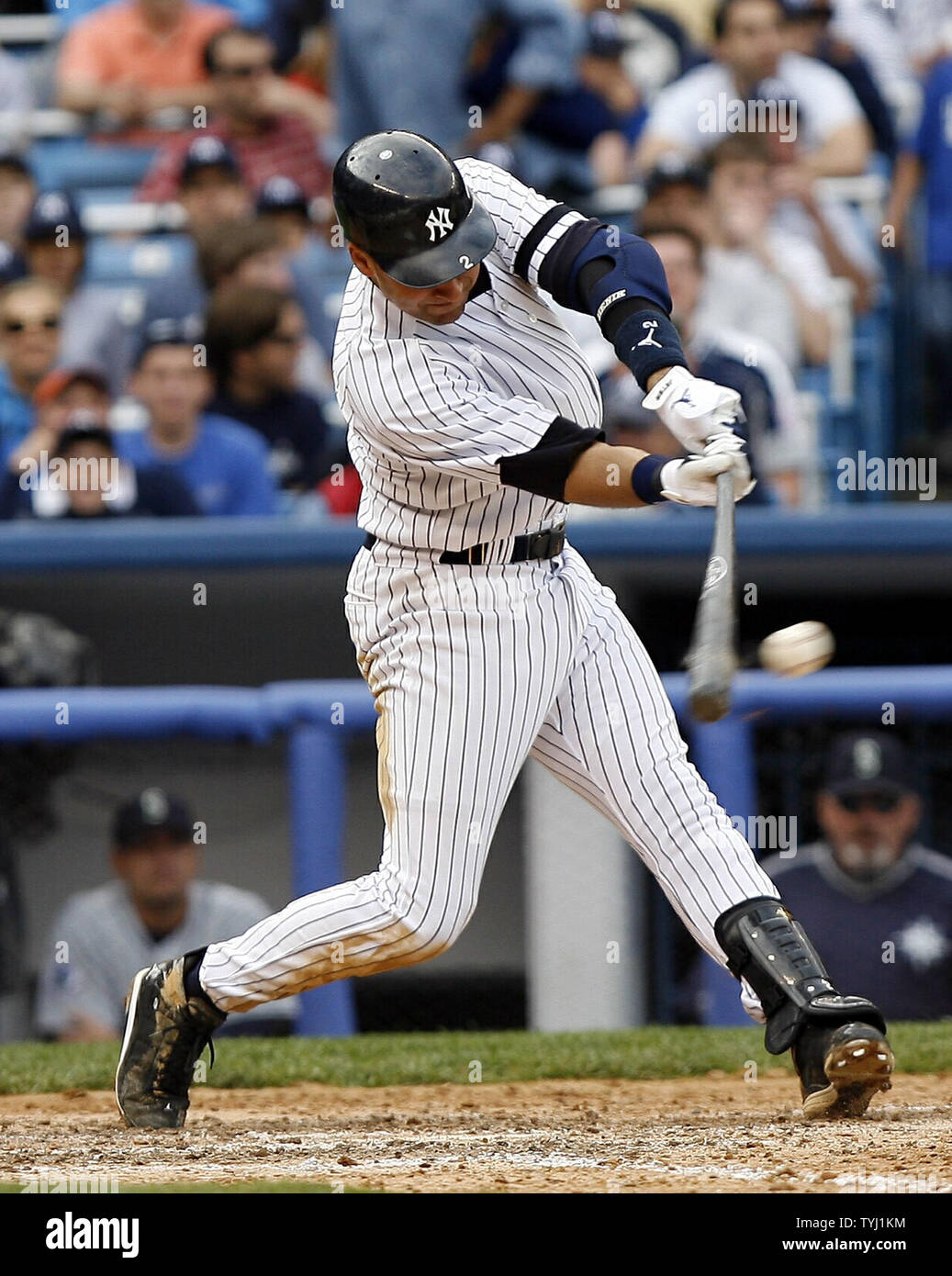 Derek Jeter Iphone Wallpaper