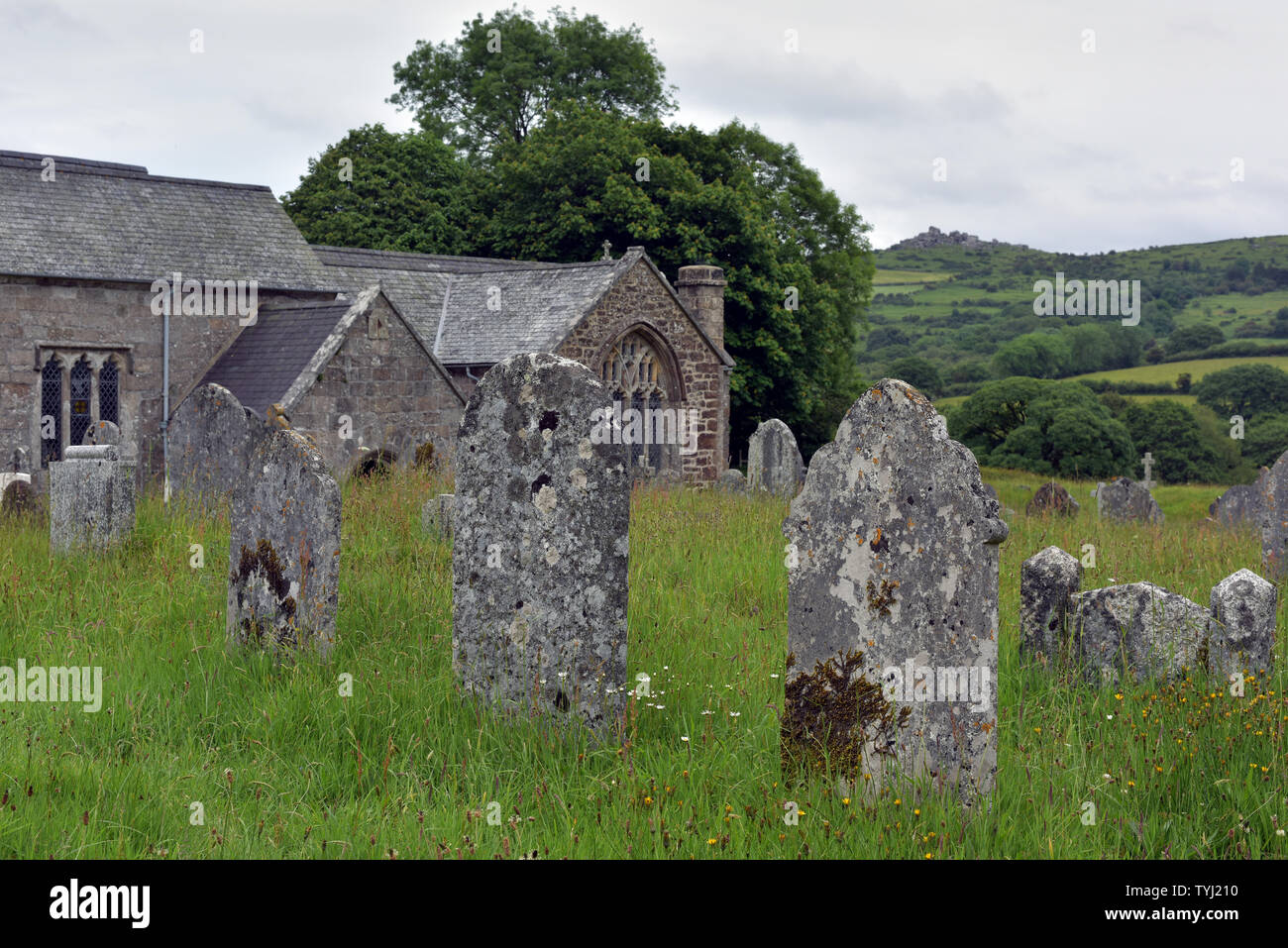 Devon graveyard hi-res stock photography and images - Alamy