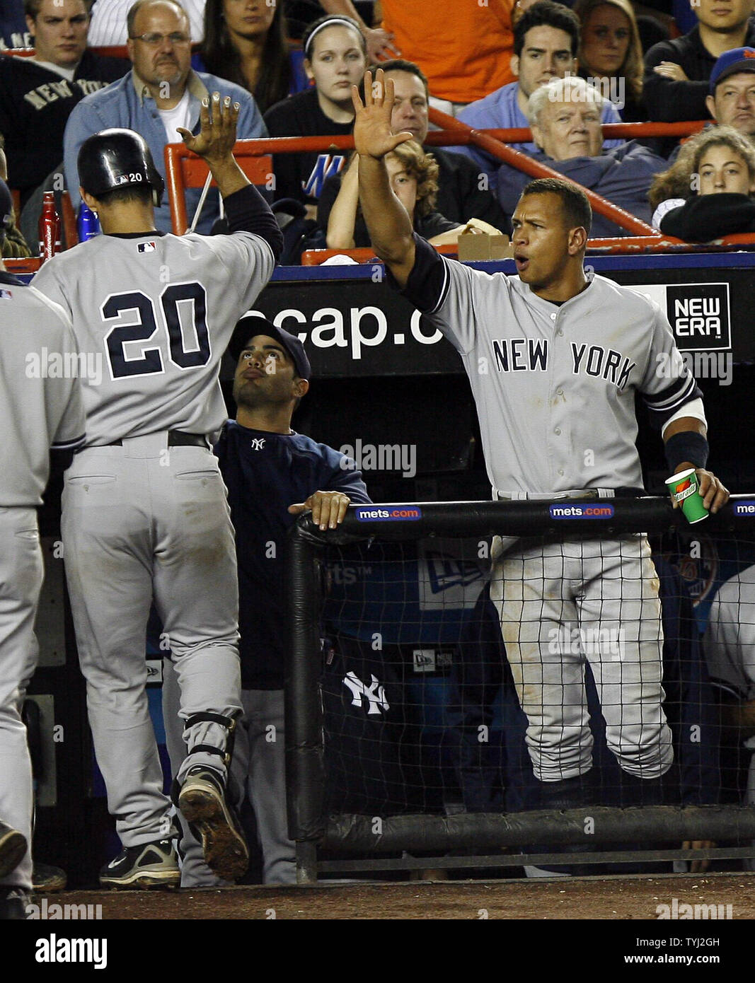 New york yankees jorge hands hi-res stock photography and images - Alamy
