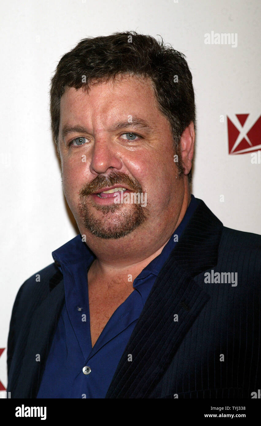 John Scurti arrives for the Season 4 Premiere Screening of "Rescue Me ...