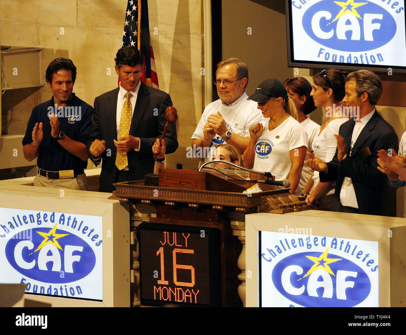 Challenged athletes foundation hi-res stock photography and images - Alamy