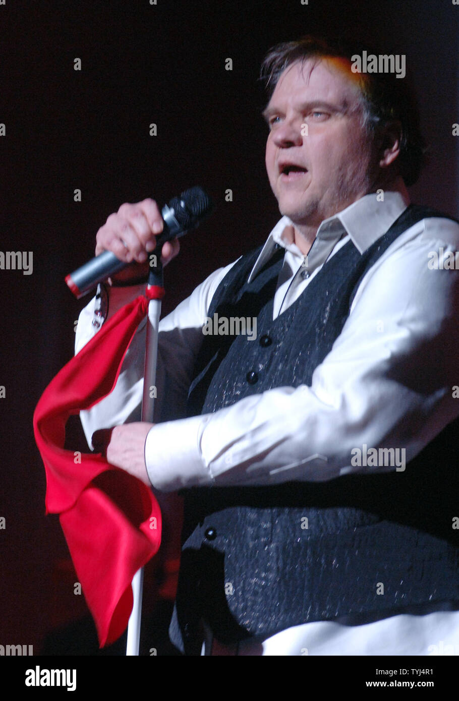 Meat Loaf performs in the 3 Bats Tour concert at New York's Madison ...