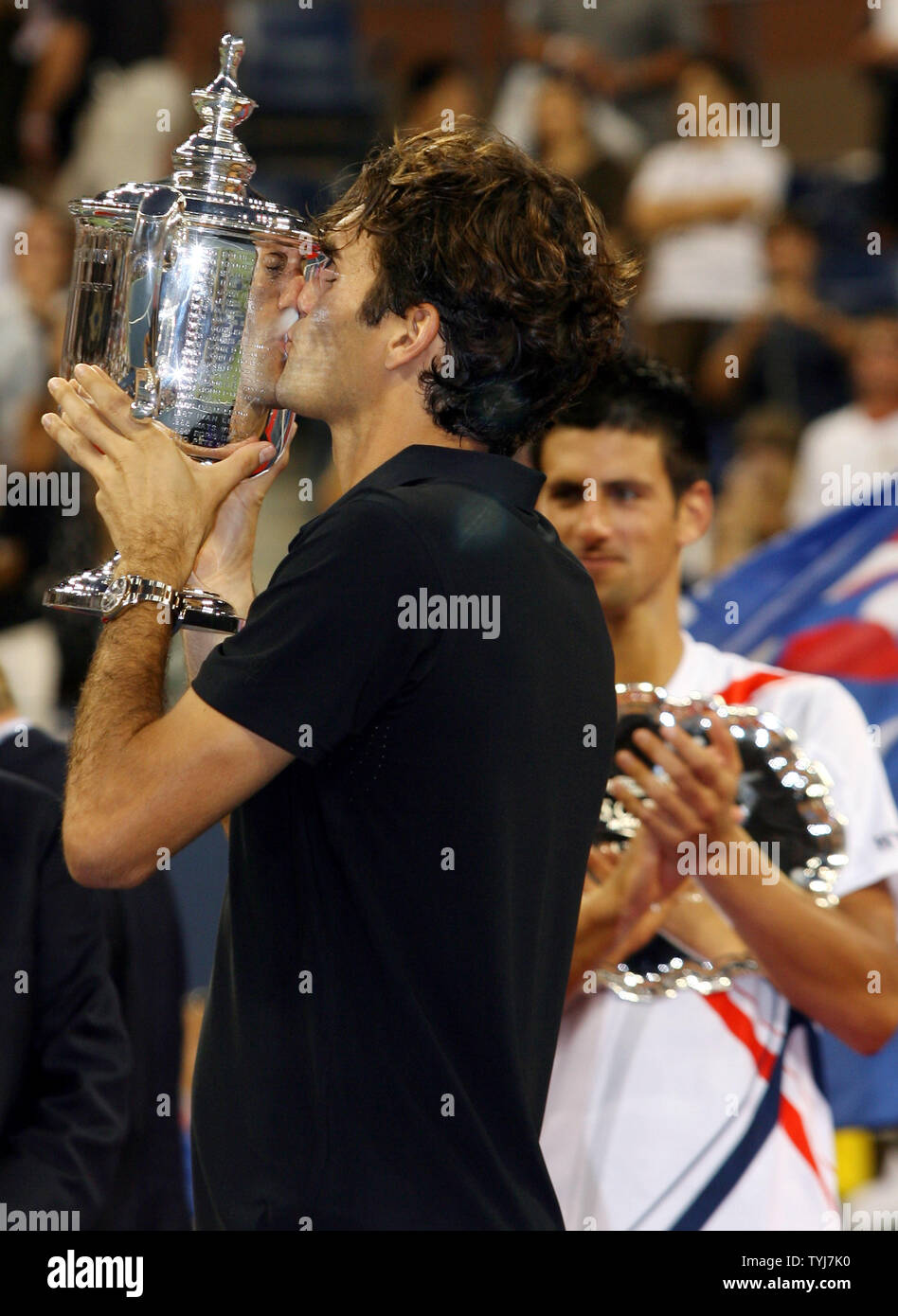 2007 us open djokovic trophy hi-res stock photography and images - Alamy
