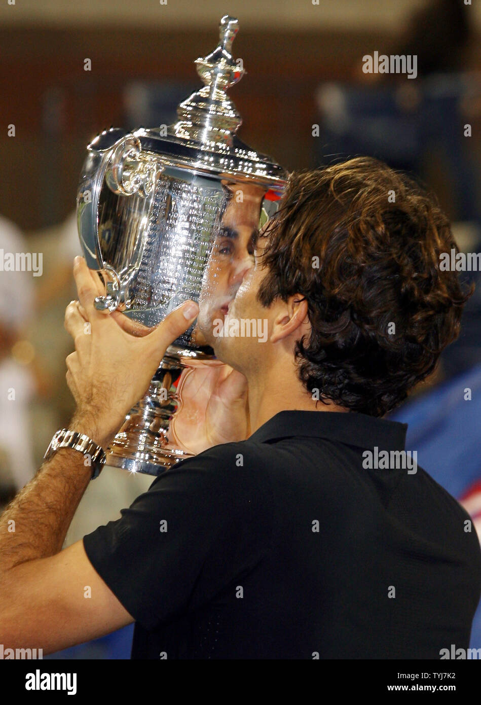 Us open tennis champions trophy hi-res stock photography and images - Alamy