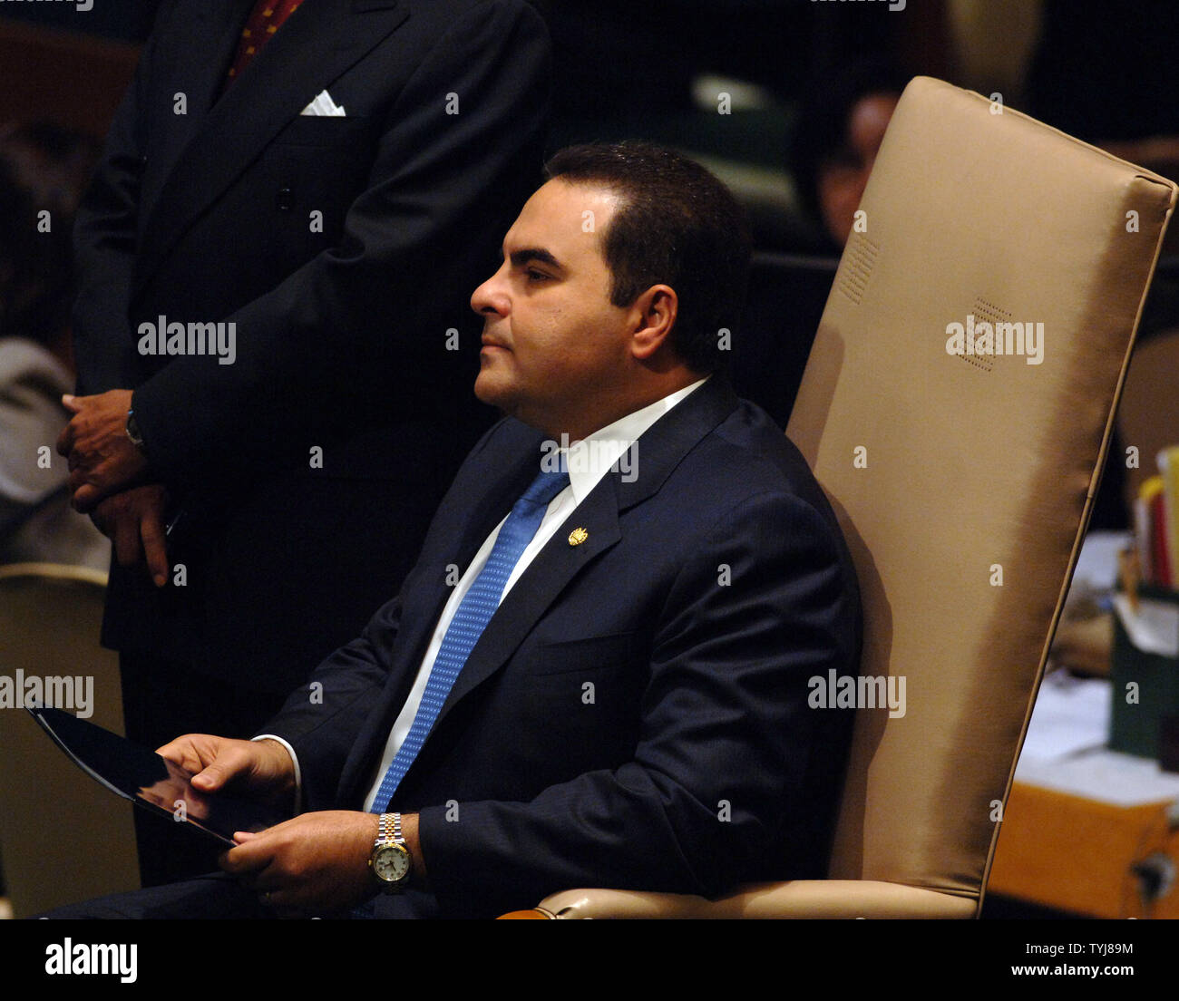 President Antonio Saca Gonzalez of El Salvador addresses the United ...