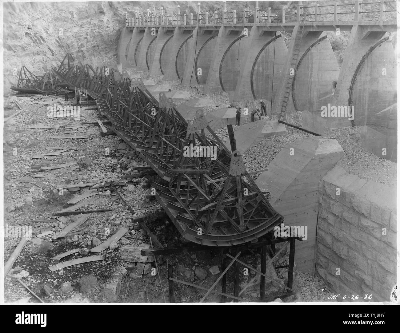 Roosevelt Dam. South spillway. Note concrete excavation at crest Stock ...