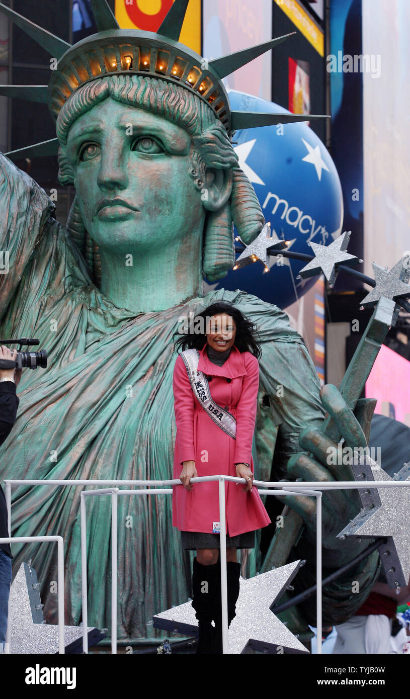 Miss USA, Rachel Smith, makes her way down down to Herald Square on a ...