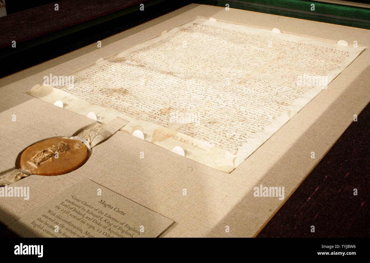 Carta 18 hi-res stock photography and images - Alamy