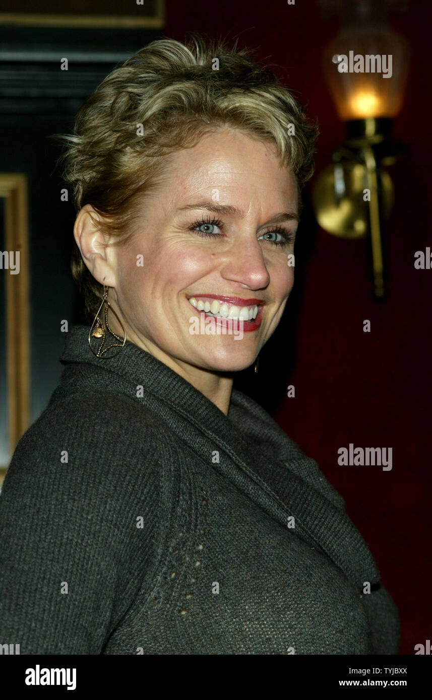Cady Huffman arrives at the premiere of "The Great Debaters" at the ...