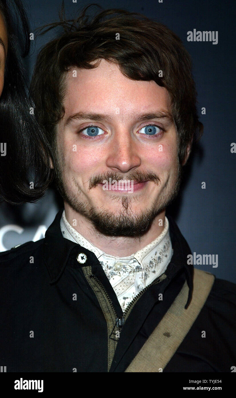 Elijah Wood arrives for the premiere of "Be Kind Rewind" at the Tribeca ...