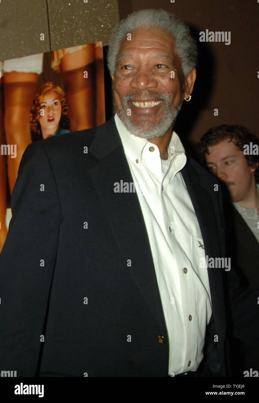 Actor Morgan Freeman arrives for the New York premiere of the film ...