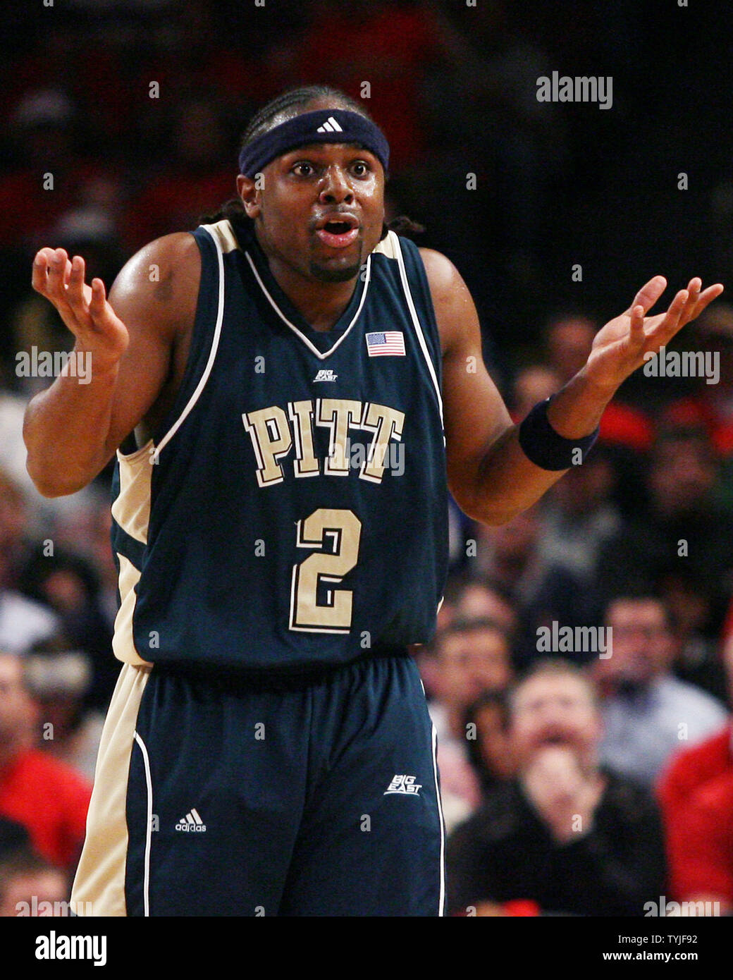 East new york fields hi-res stock photography and images - Alamy