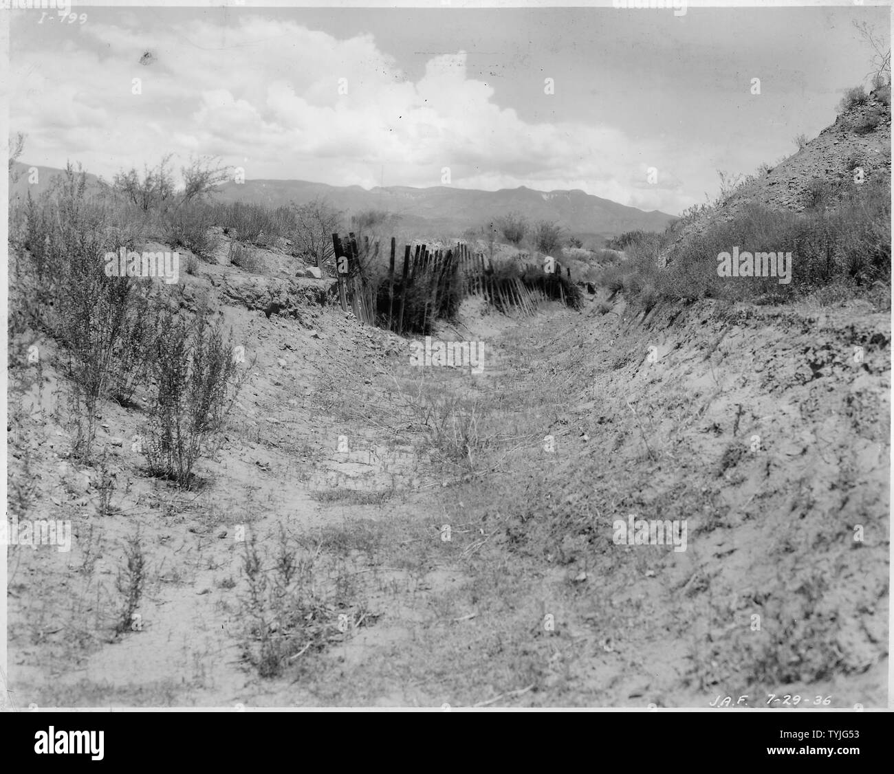 Salt River - Power Canal - Temporary repair in vicinity of mile 12 ...