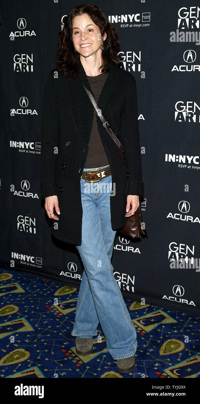 Ally sheedy take you there hi-res stock photography and images - Alamy