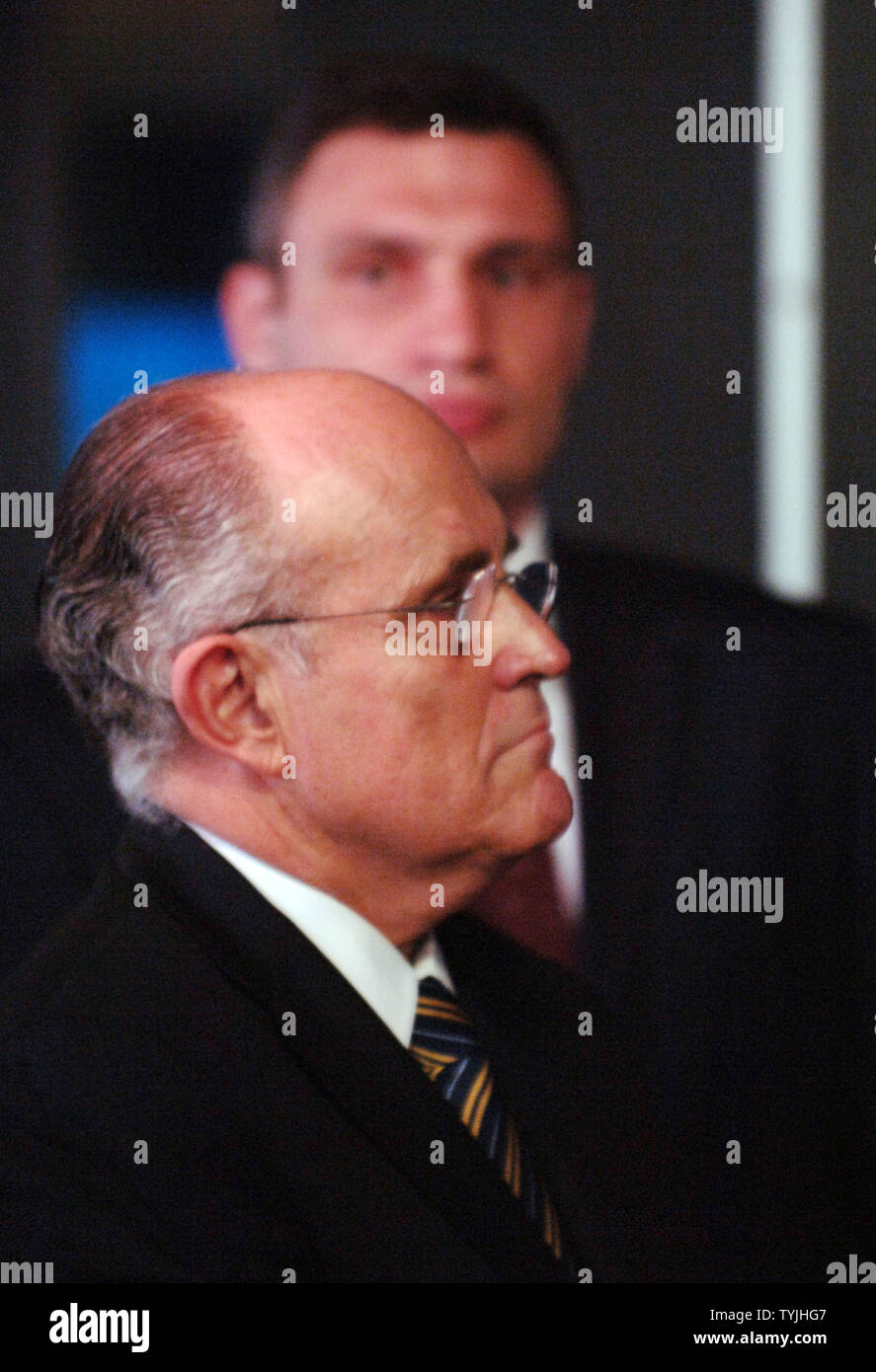 Former New York City Mayor Rudolph Giuliani announces that he has ...