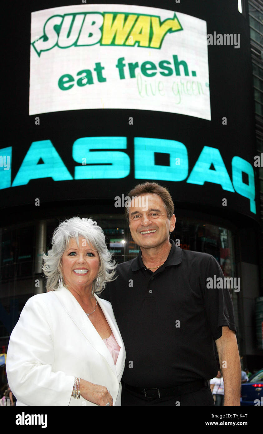Laura deluca hi-res stock photography and images - Alamy