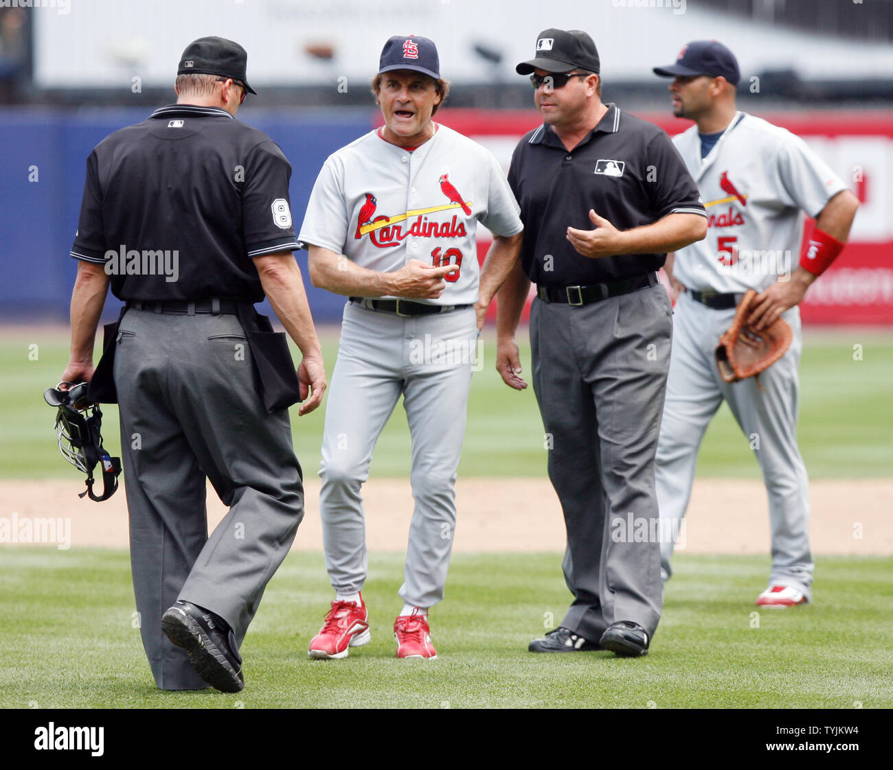 Sam holbrook hi-res stock photography and images - Alamy