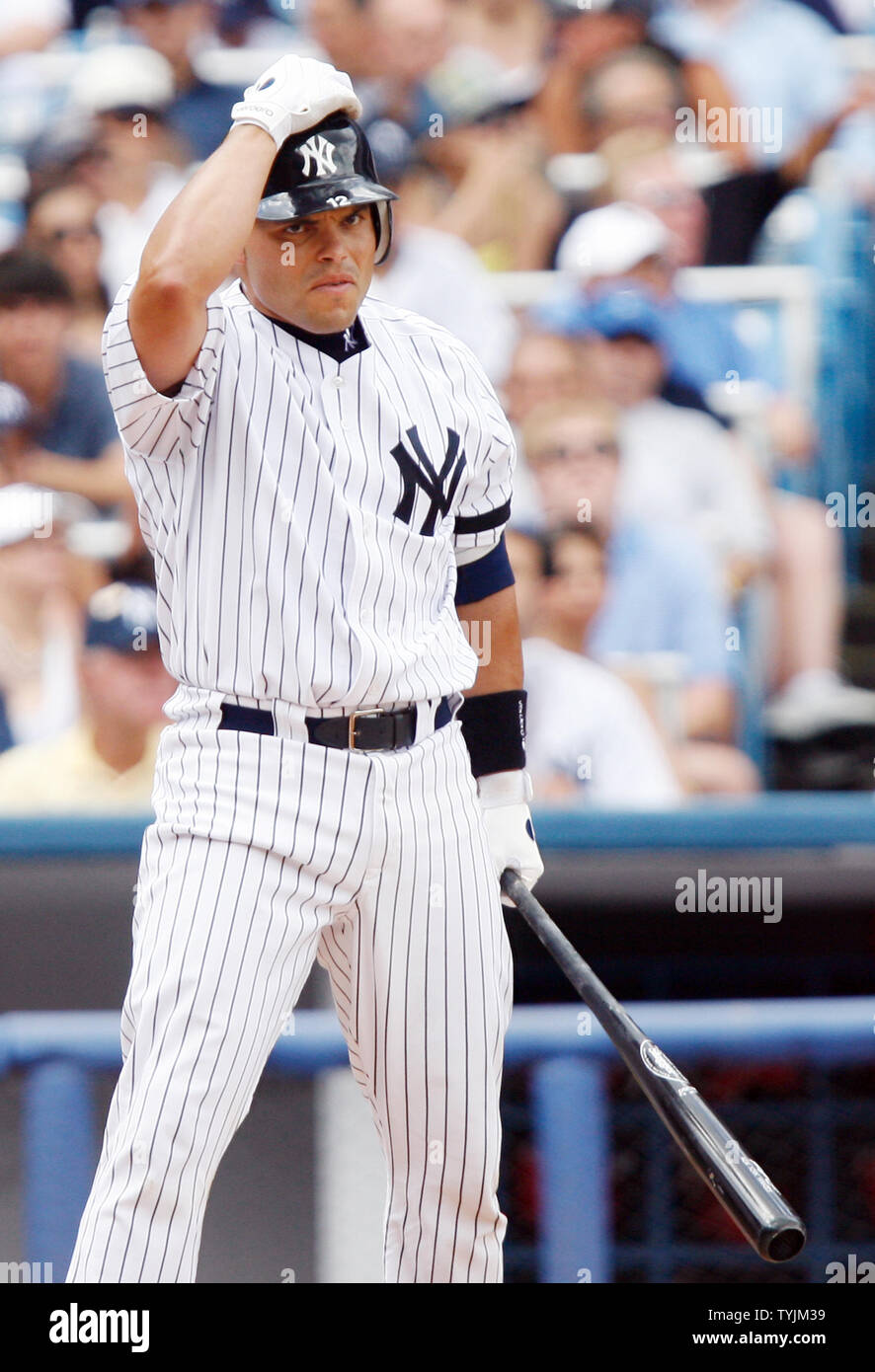 Ivan rodriguez 2008 hi-res stock photography and images - Alamy