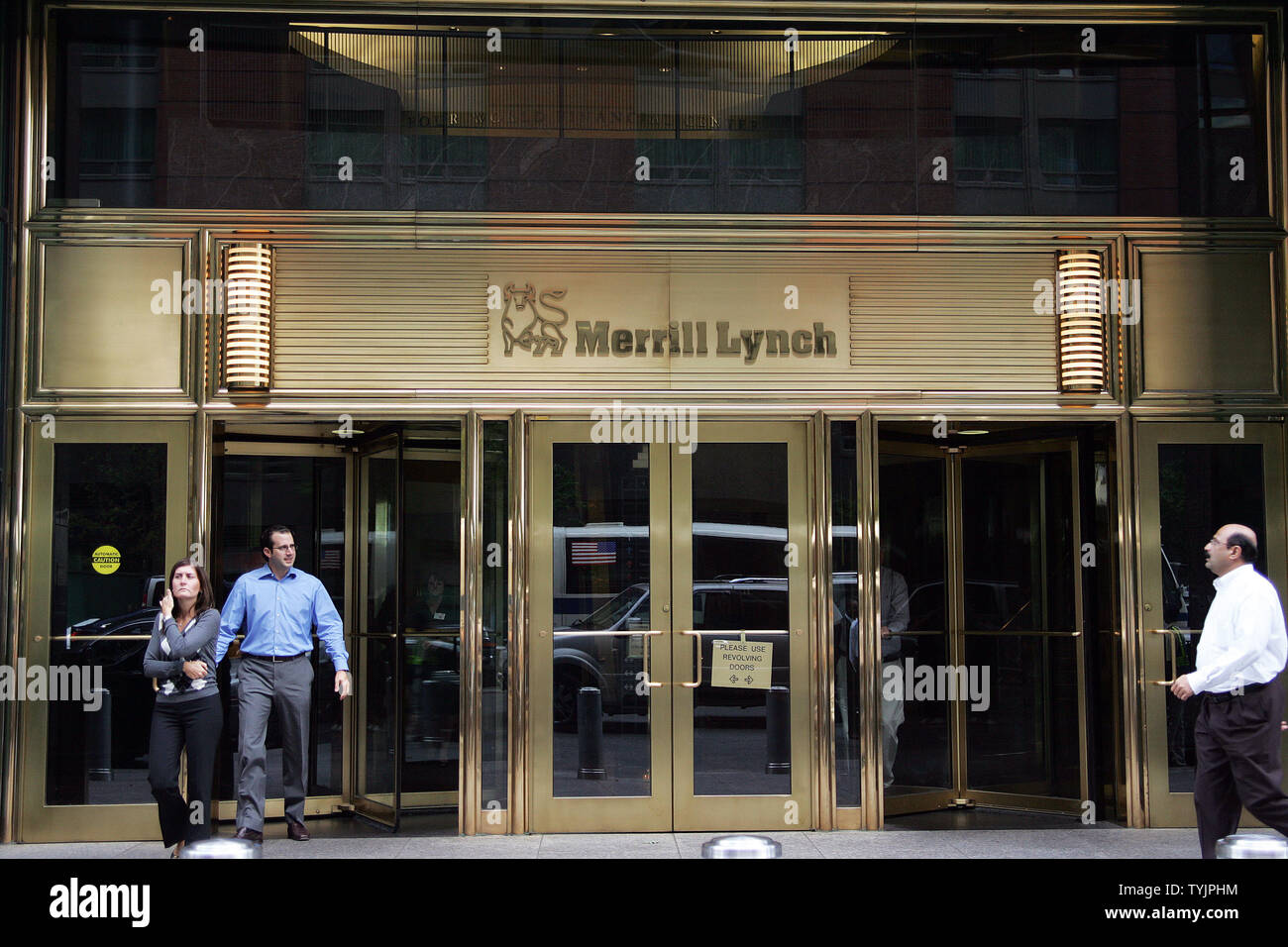 Merrill lynch building new york hi-res stock photography and images - Alamy