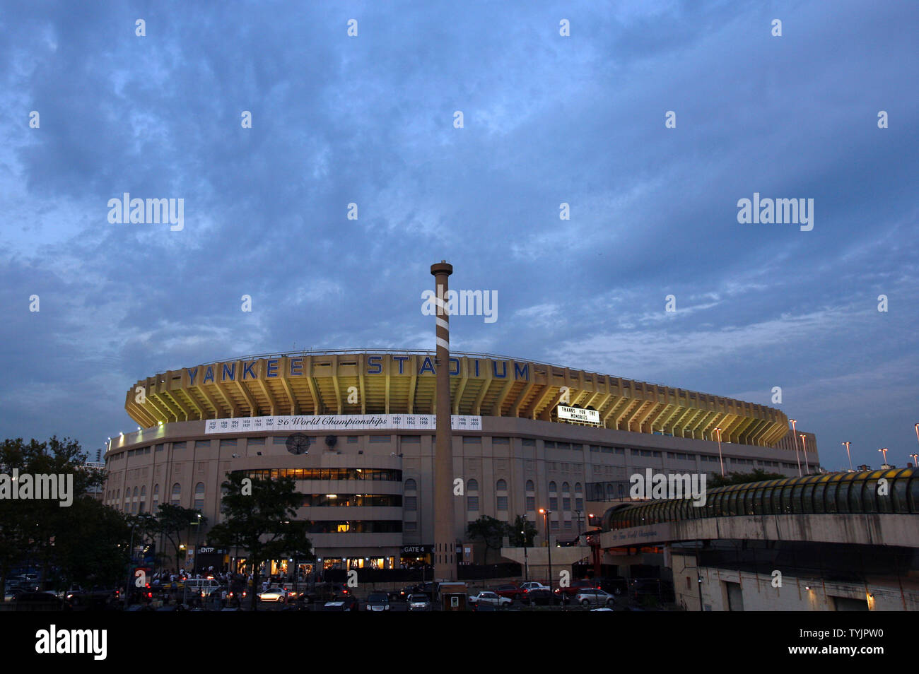 Yankee Stadium Stands High Resolution Stock Photography and Images - Alamy
