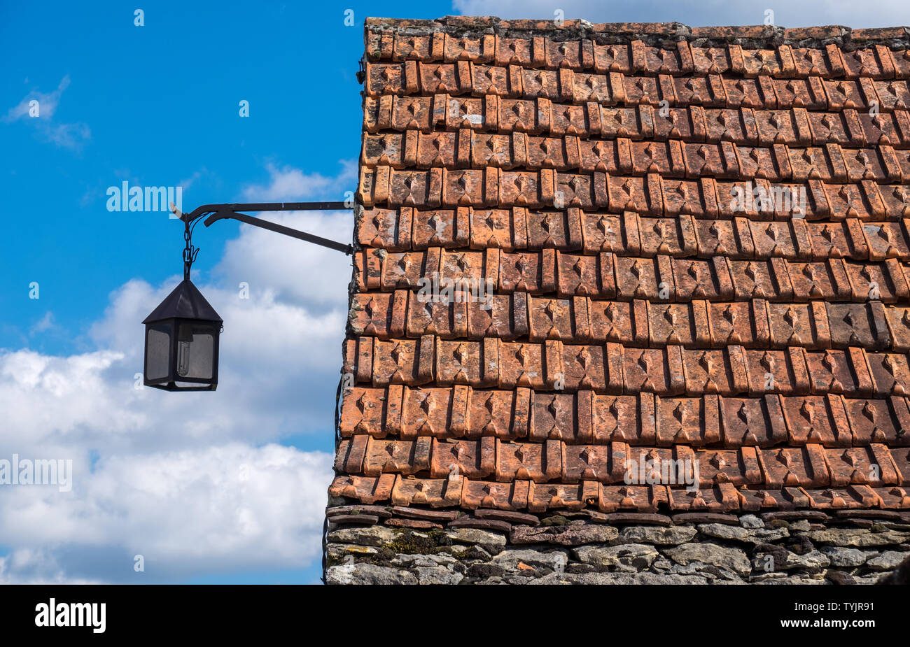 Ceramic roof tiles. Perigord style Stock Photo - Alamy