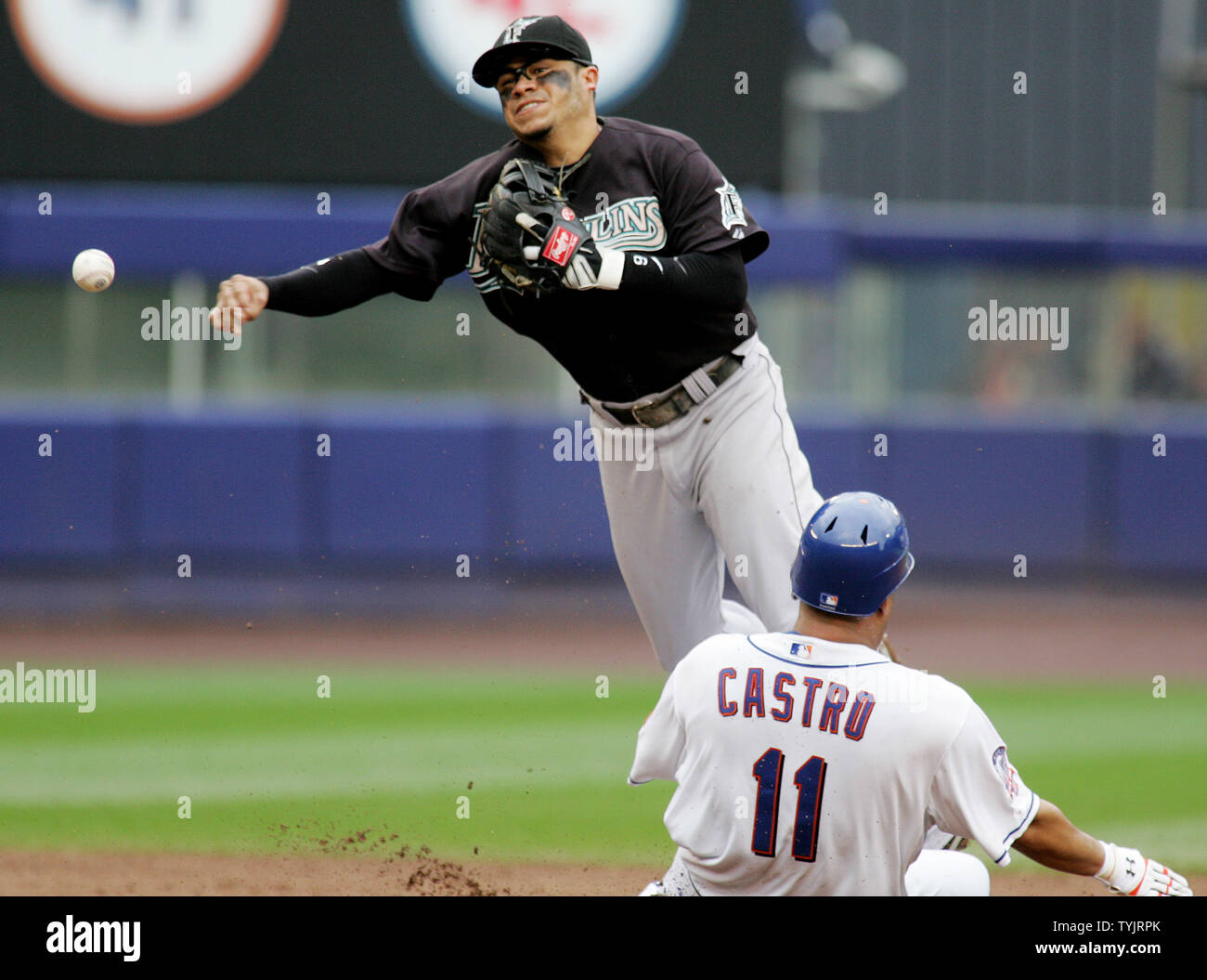 Dan Uggla Girlfriend