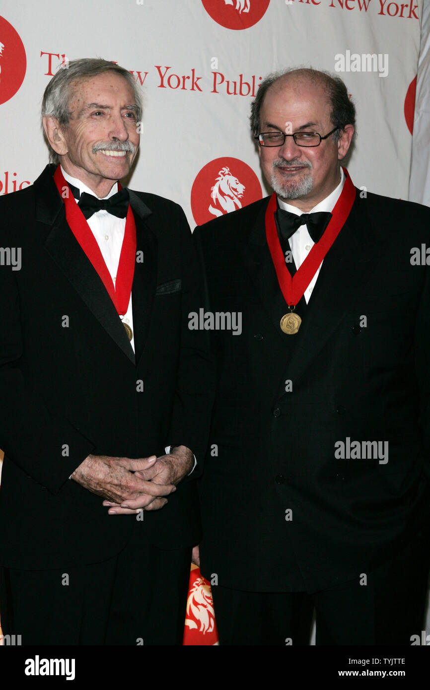 Edward Albee (L) and Salman Rushdie arrive at the 2008 Library Lions ...