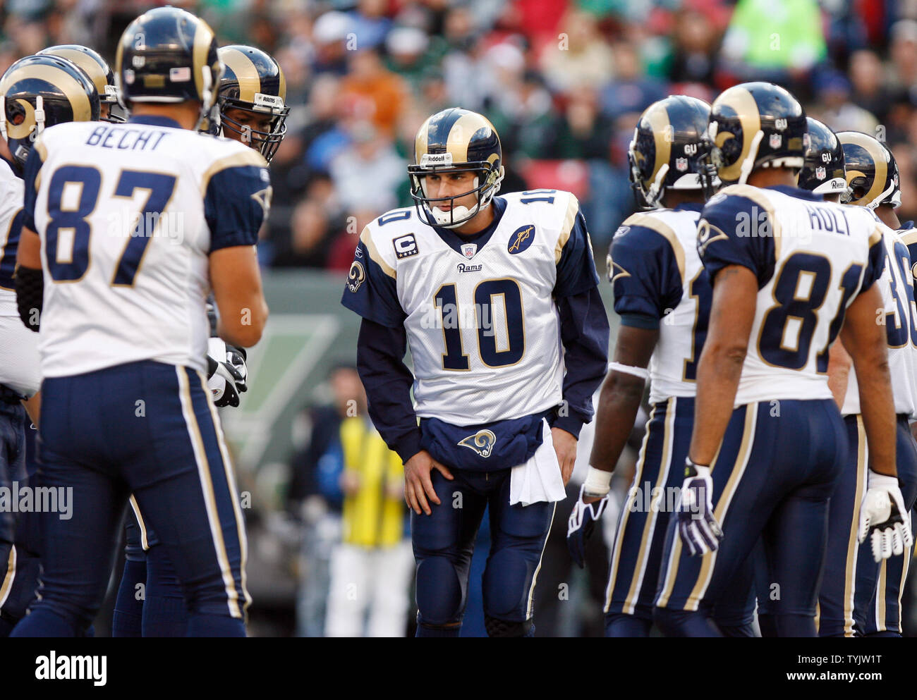 St. Louis Rams quarterback Marc Bulger (10) stands in the huddle in the ...