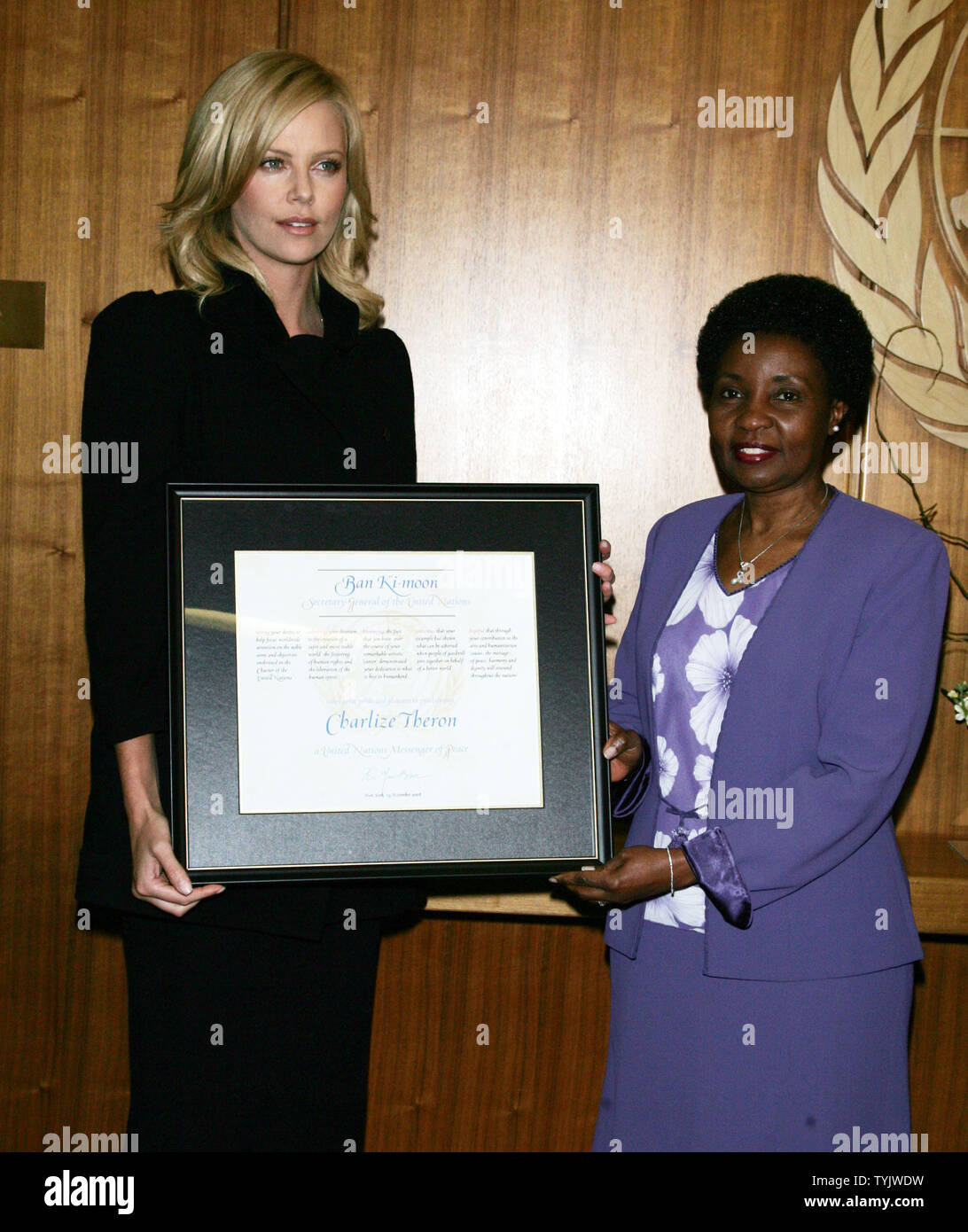 Rose theron hi-res stock photography and images - Alamy