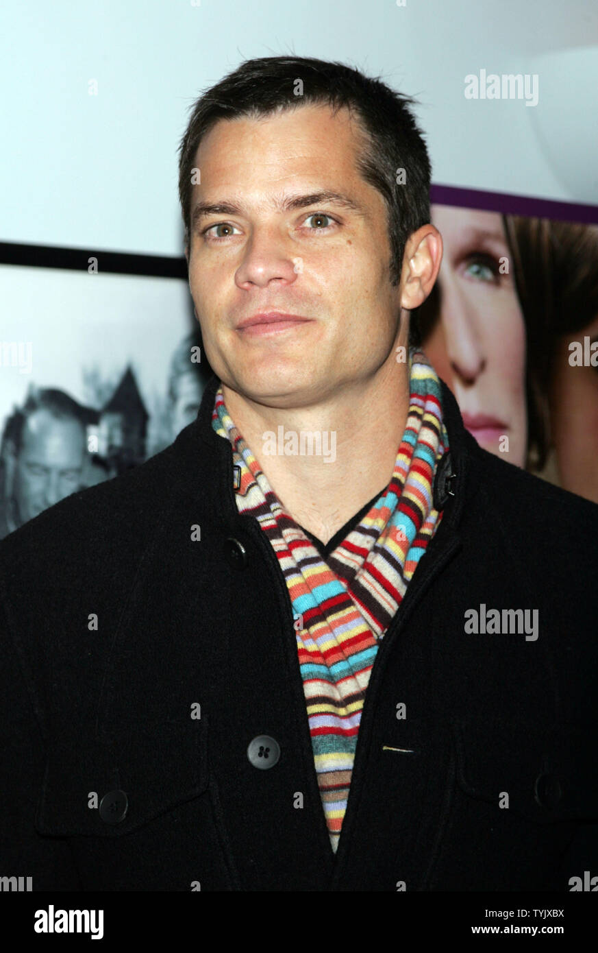 Timothy olyphant damages hi-res stock photography and images - Alamy
