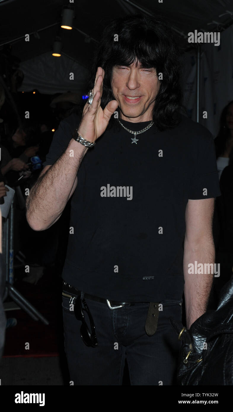 The story of the ramones hi-res stock photography and images - Alamy