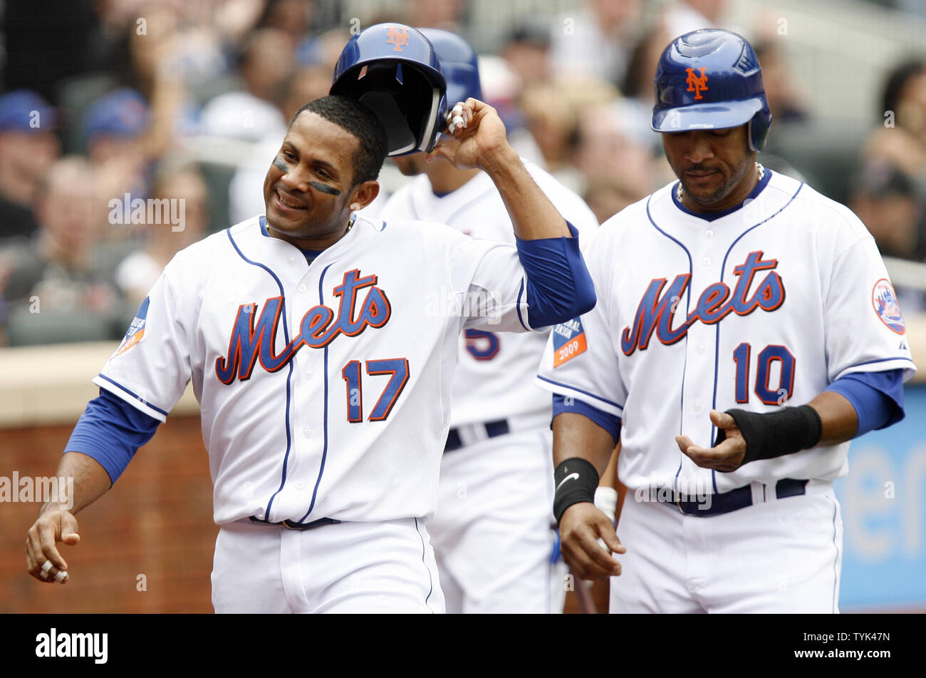 New York Mets Fernando Tatis reacts after scoring a run in the fourth ...