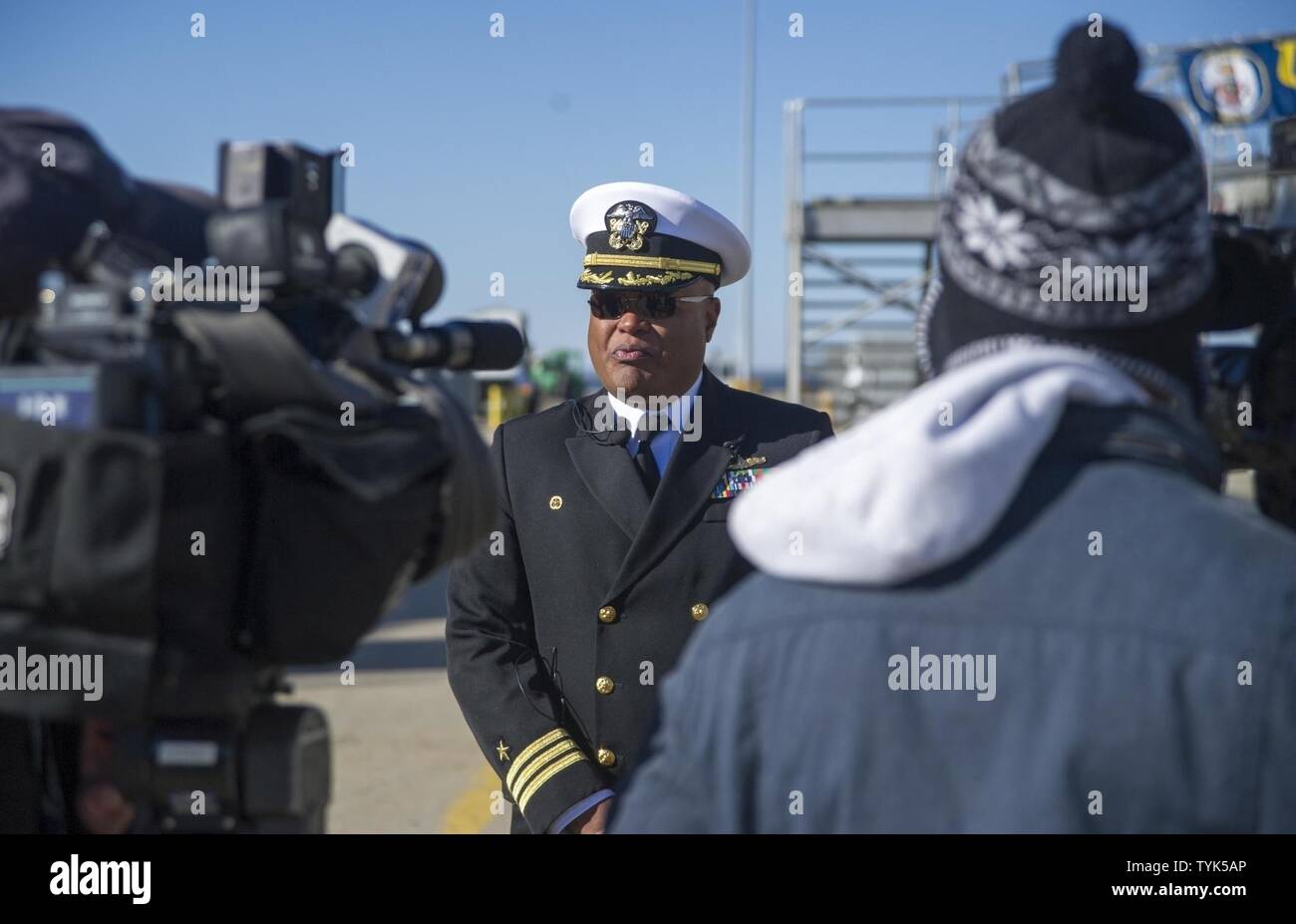 Commanding officer of the guided missile destroyer uss stout ddg 55 hi ...