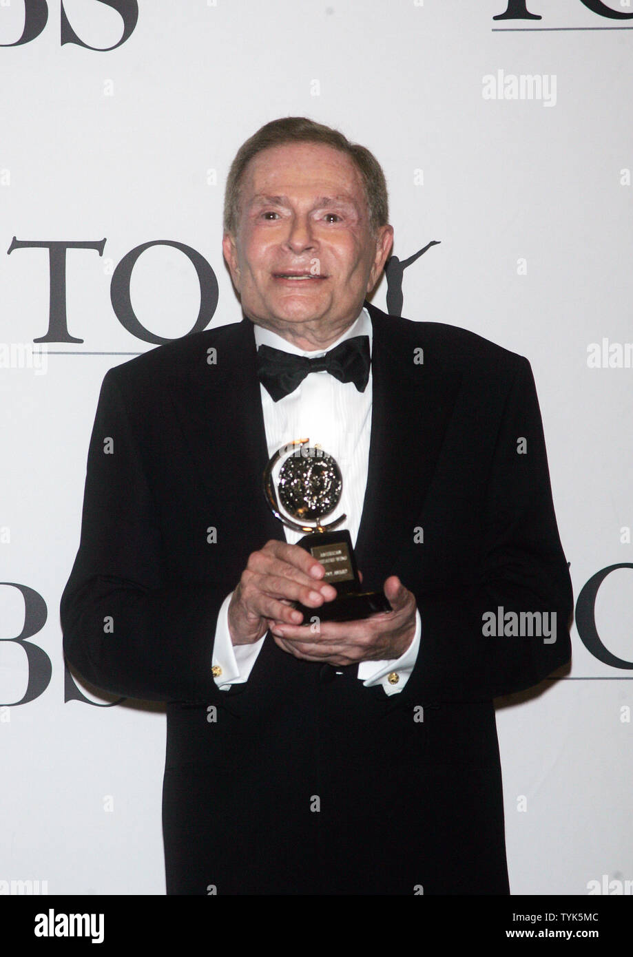 Jerry Herman holds his award for Lifetime Achievement at the American ...