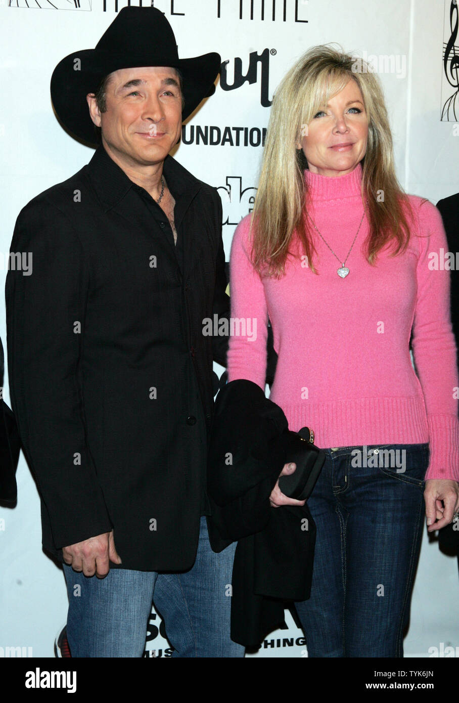 Clint Black and wife Lisa Hartman Black arrive for the 2009 Songwriters ...