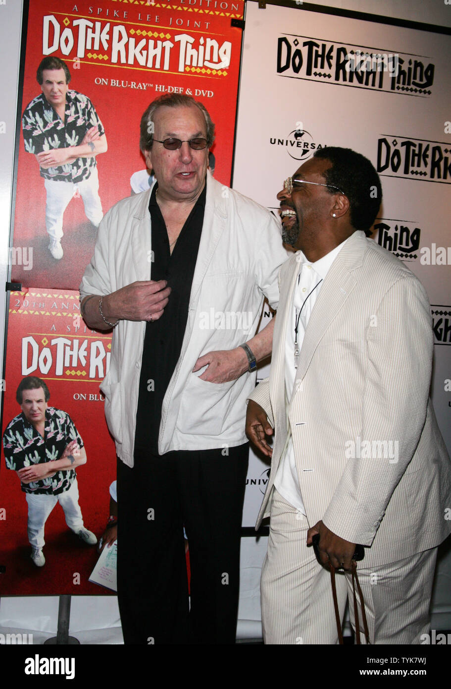 Danny Aiello (L) and Spike Lee arrive for the special screening ...