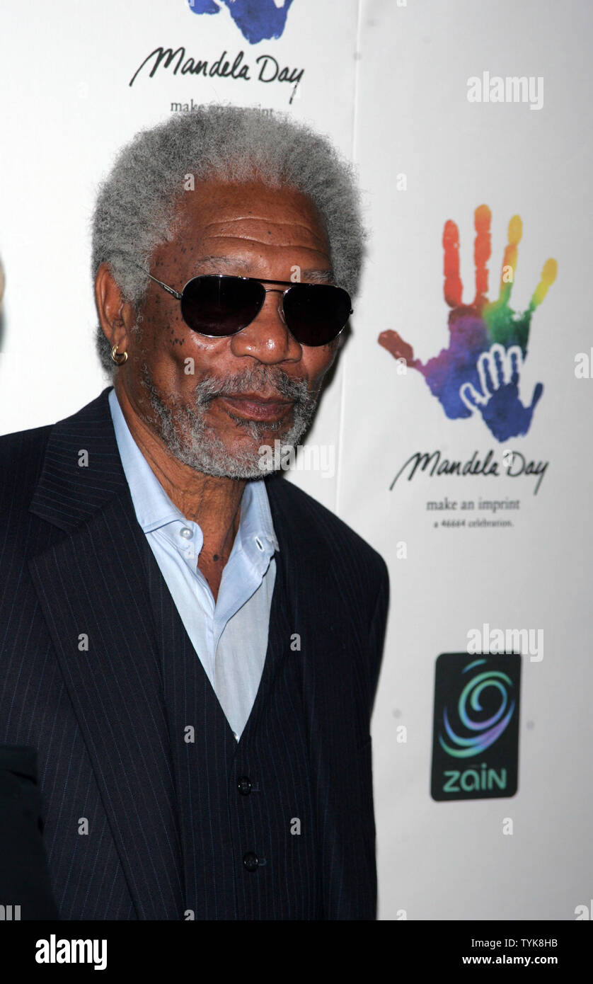 Morgan freeman mandela day hi-res stock photography and images - Alamy