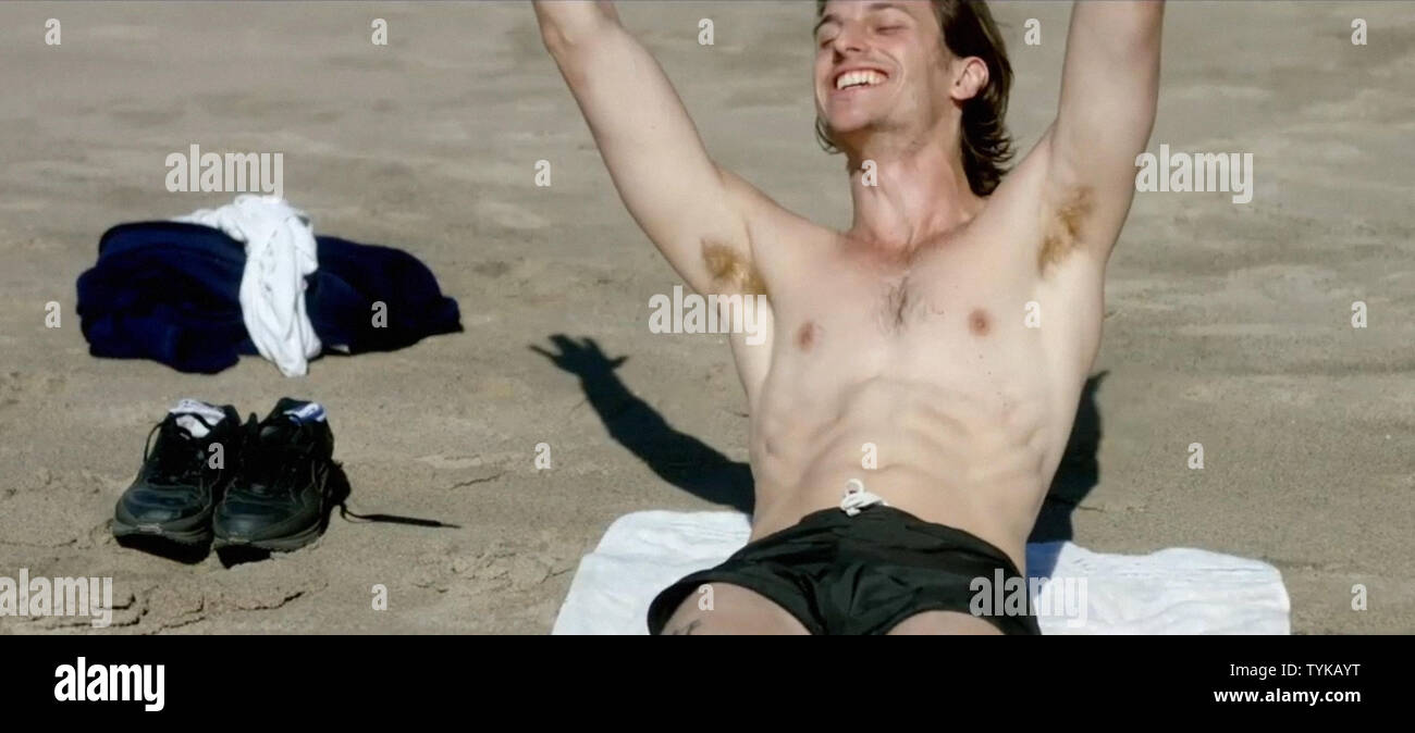 EVERYTHING IS FREE, Peter Vack, 2017. © Breaking Glass Pictures ...