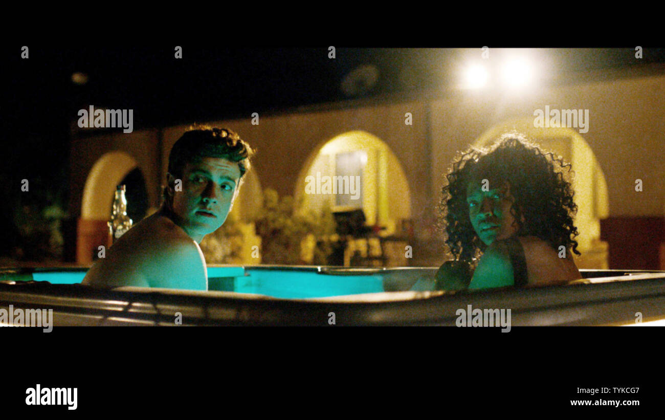 HEAD COUNT, from left: Isaac Jay, Ashleigh Morghan, 2018. © Samuel ...