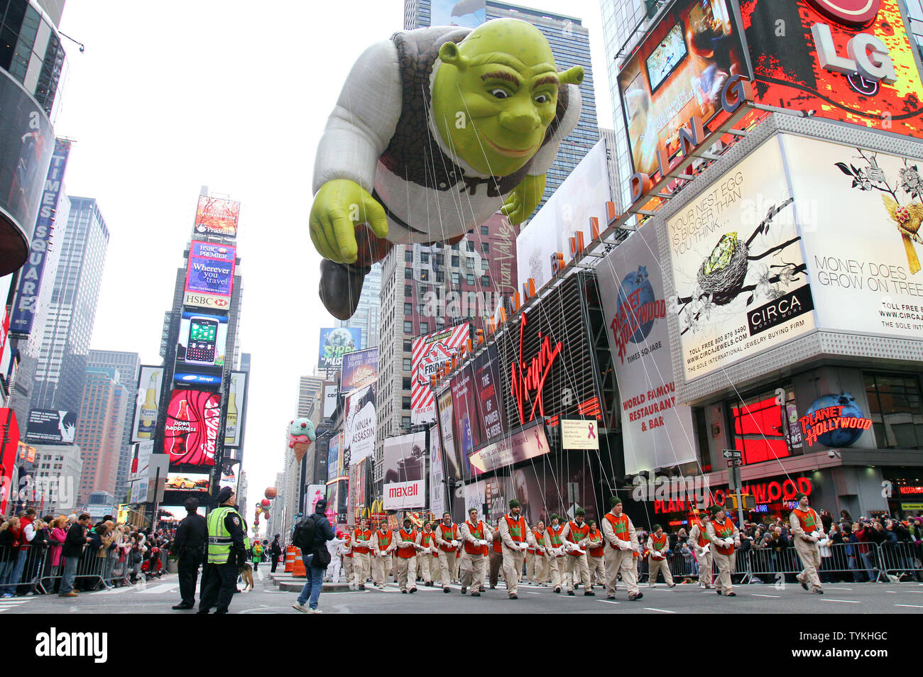 The Shrek Balloon floats down the parade route at the Macy's 83rd ...