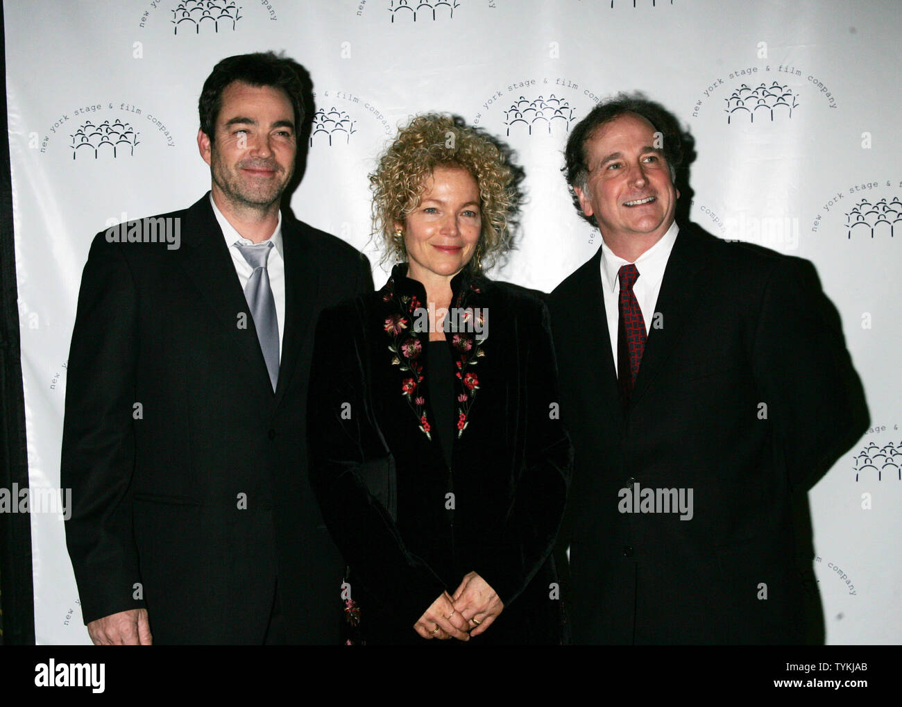(L-R) Jon Tenney, Amy Irving and Mark-Linn Baker arrive for the New ...