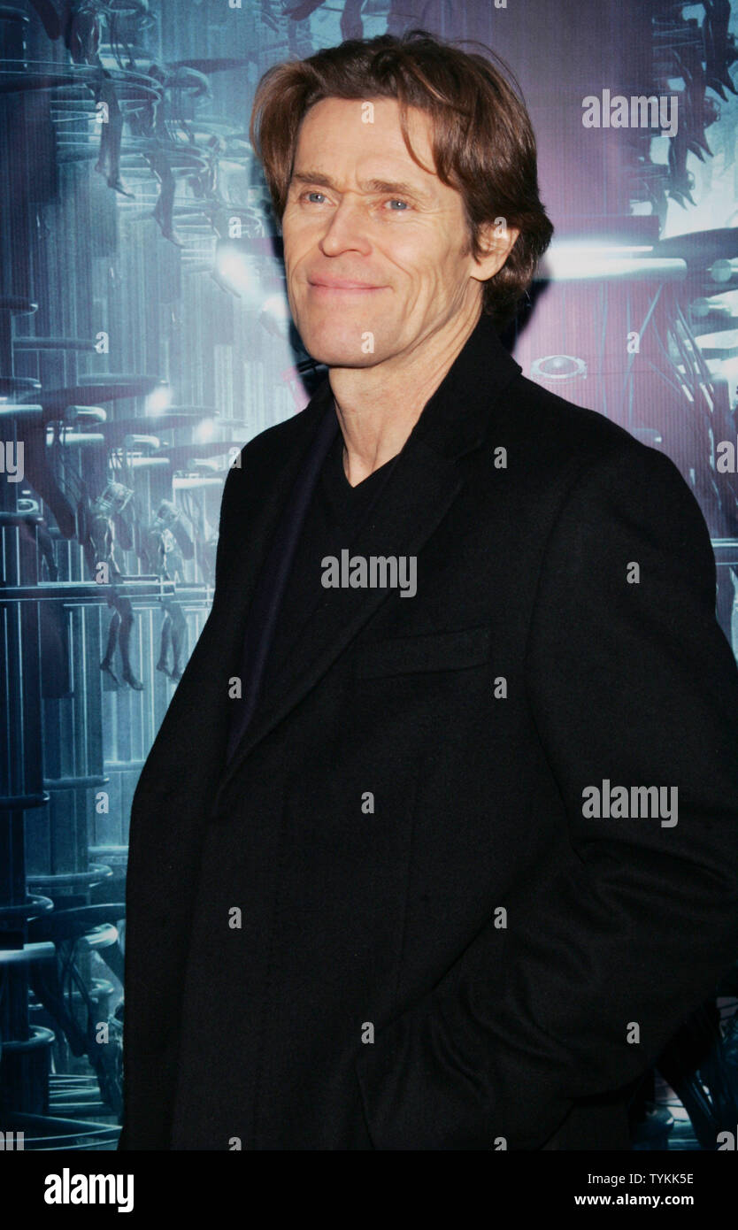 Willem Dafoe arrives for the premiere of "Daybreakers" at the School of ...