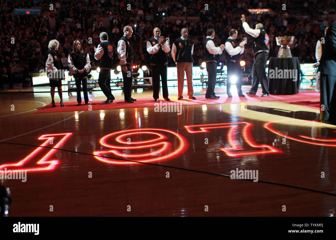 The 1970 World Champion New York Knicks team is honored at halftime of ...