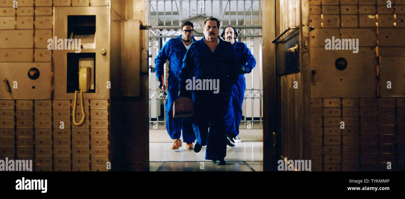 VAULT, 2019. © Lionsgate / courtesy Everett Collection Stock Photo - Alamy