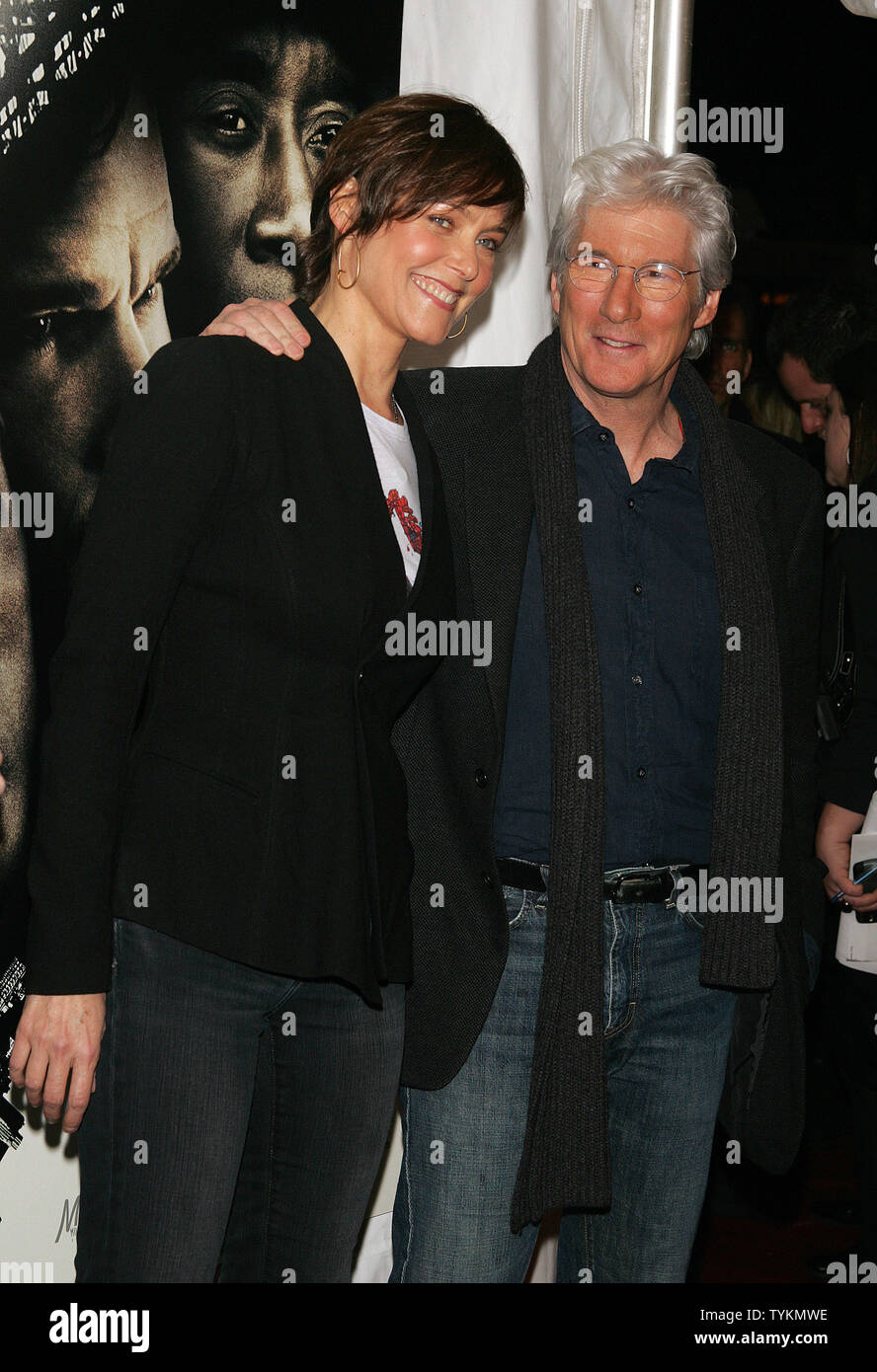 Richard Gere and wife Carey Lowell arrive at the "Brooklyn's Finest ...