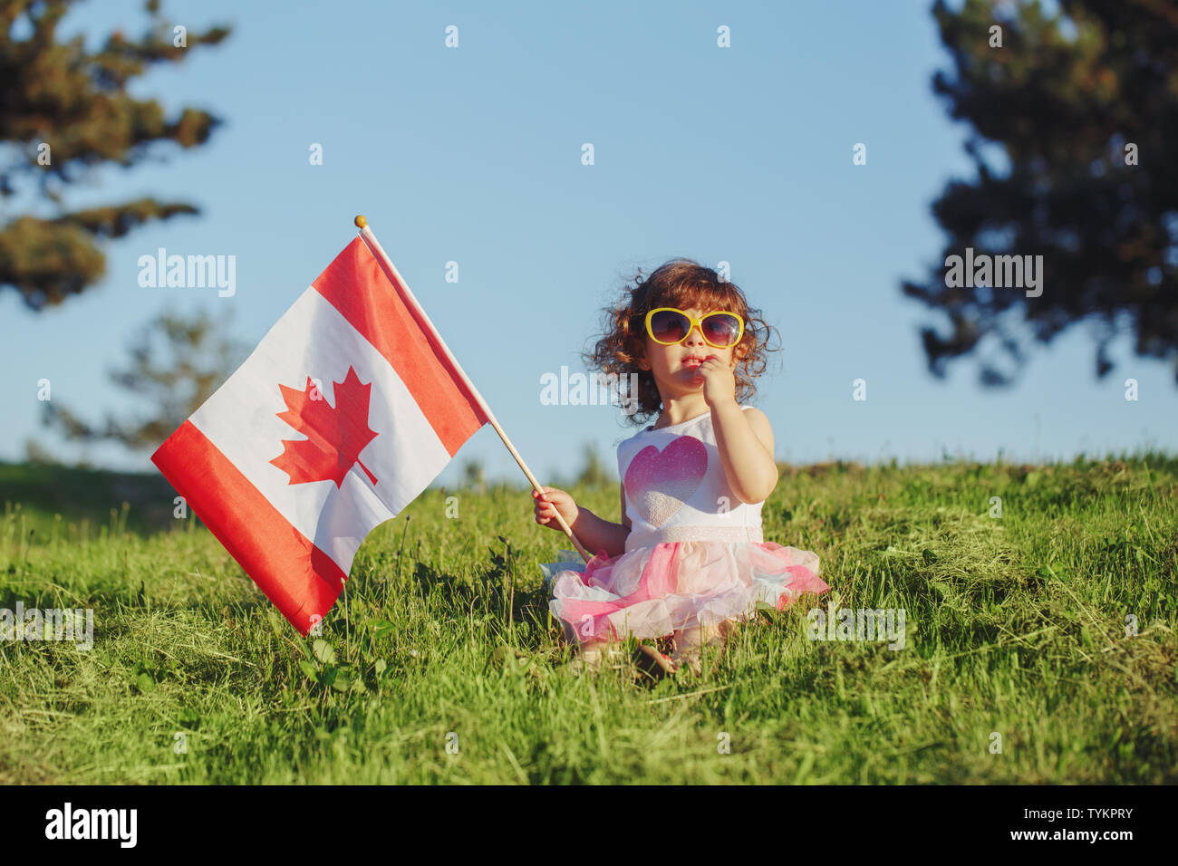 Child Canadian Flag High Resolution Stock Photography and Images - Alamy