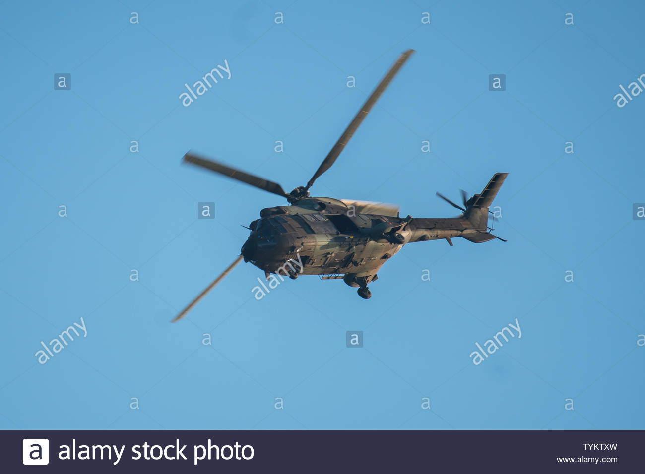 Large Military Helicopter Stock Photos & Large Military Helicopter ...