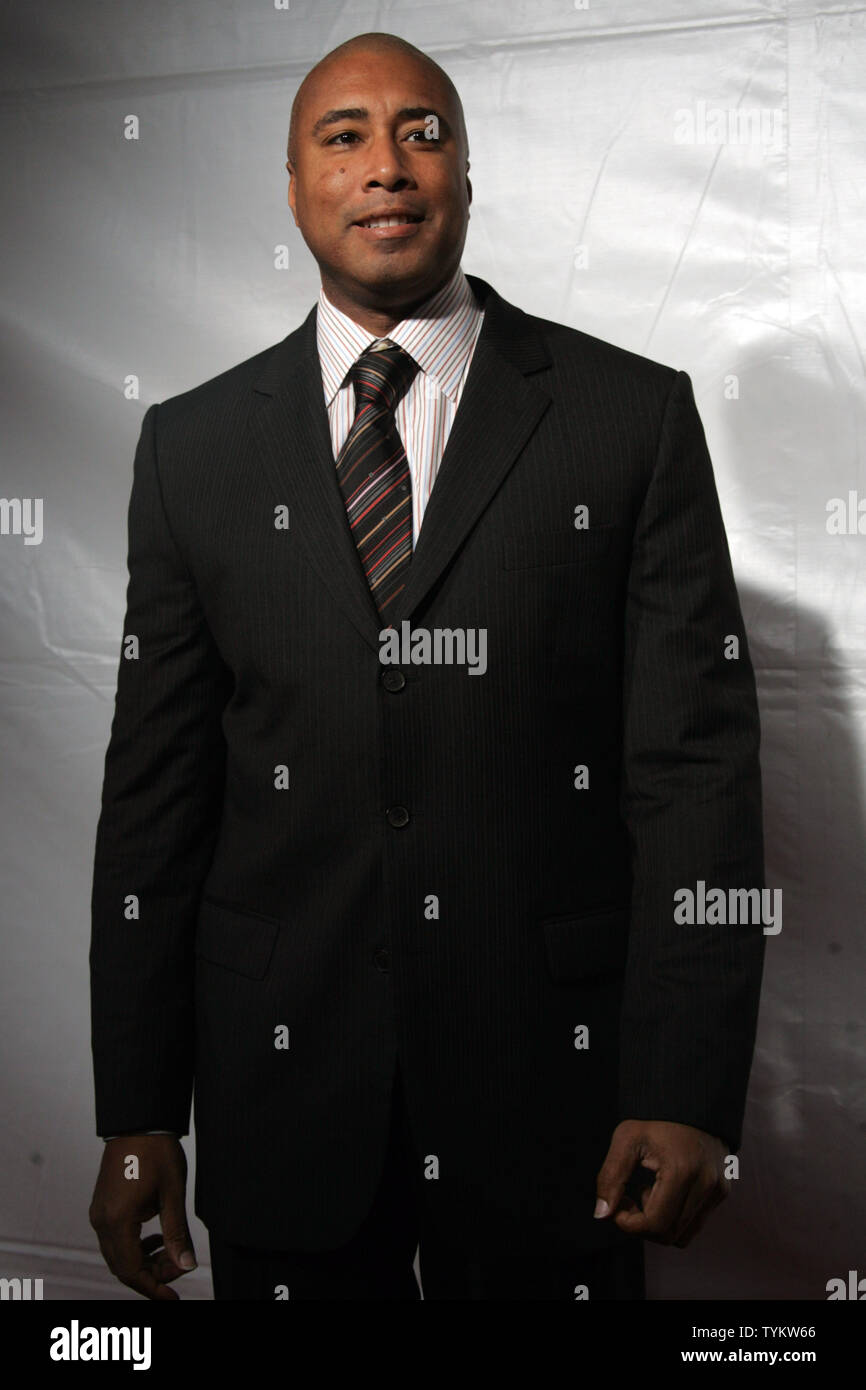 Bernie Williams arrives for the Samsung's 9th Annual Four Seasons of ...